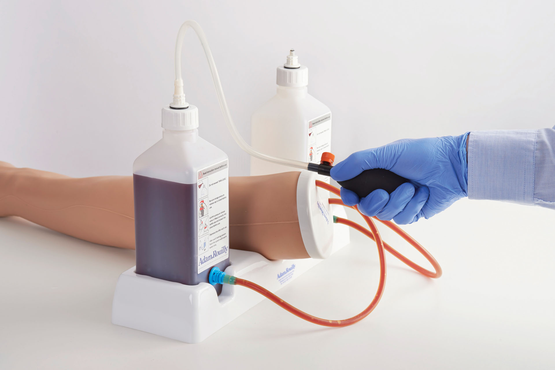 Injection, Venepuncture, Cannulation & Infusion Arm, Light | Adam,Rouilly