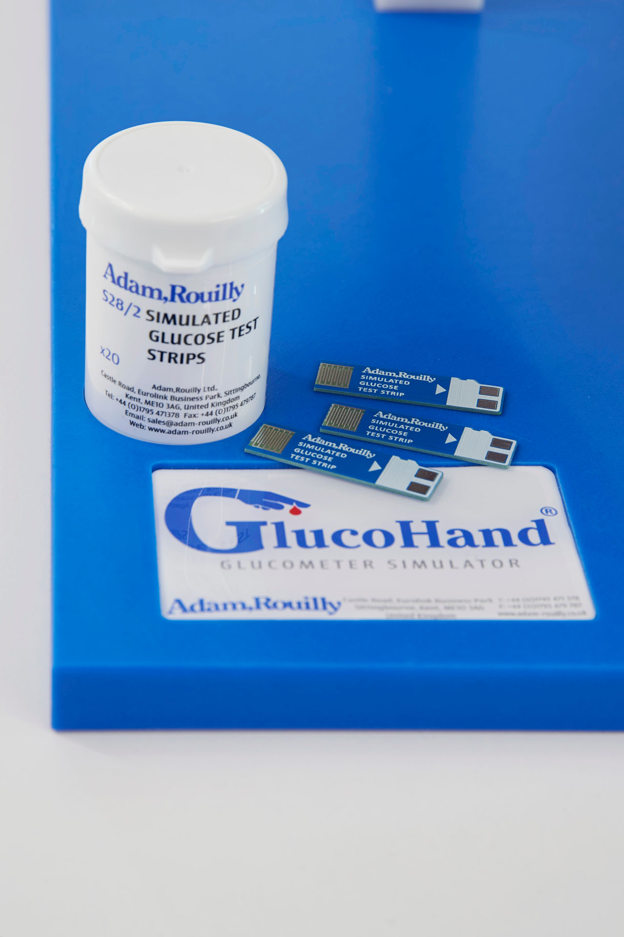 Glucohand® - Digital Glucometer Simulator, Dark - Adam,Rouilly