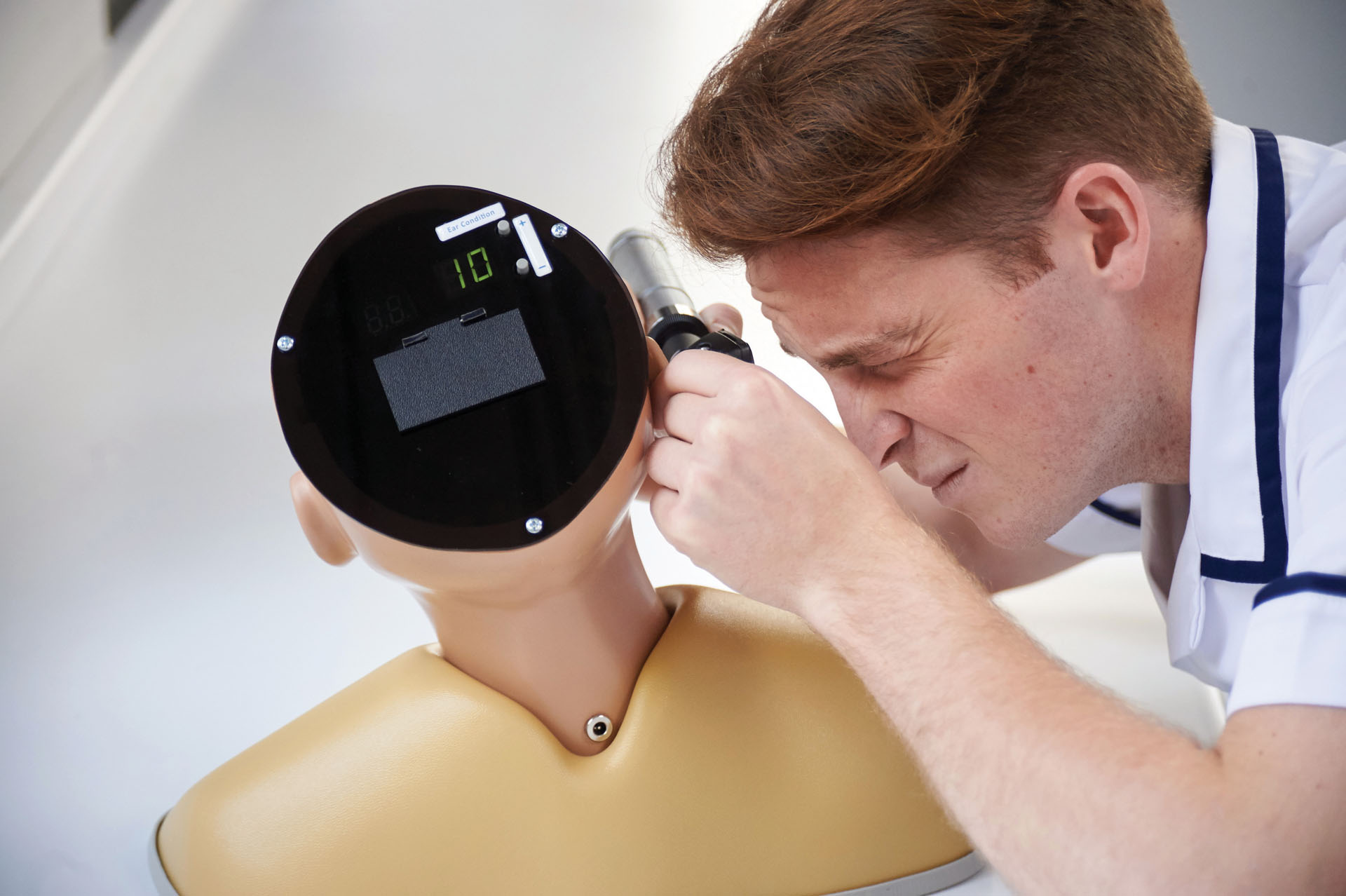 DISCONTINUED Digital Ear Examination Trainer, Light - Adam,Rouilly