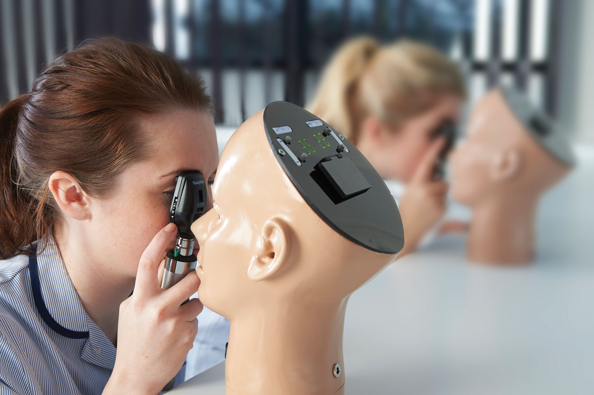 Digital Eye Examination/Retinopathy Trainer, Light | Adam,Rouilly